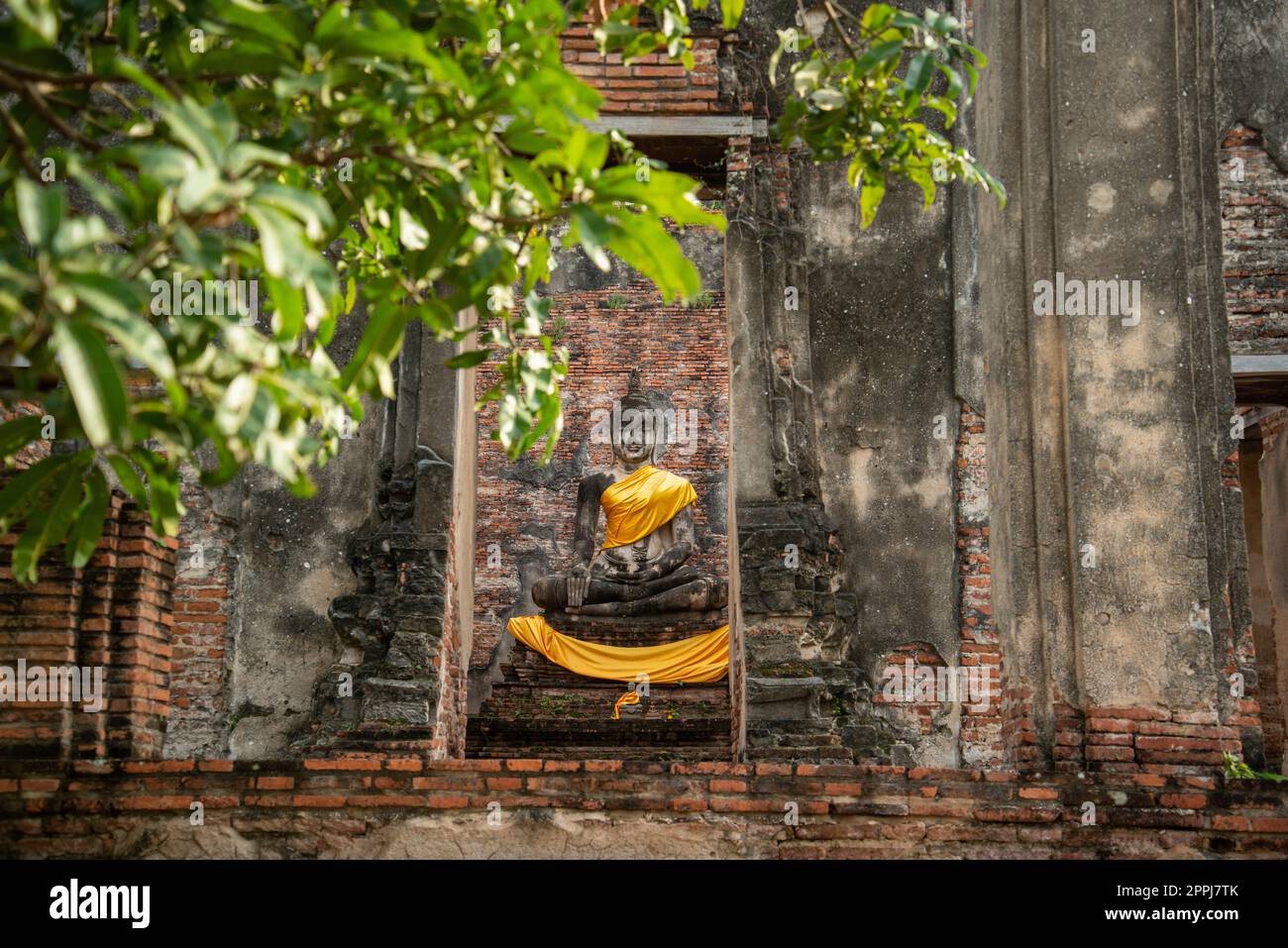 THAILAND AYUTTHAYA WAT BOROM PHUTTHARAM Stock Photo - Alamy