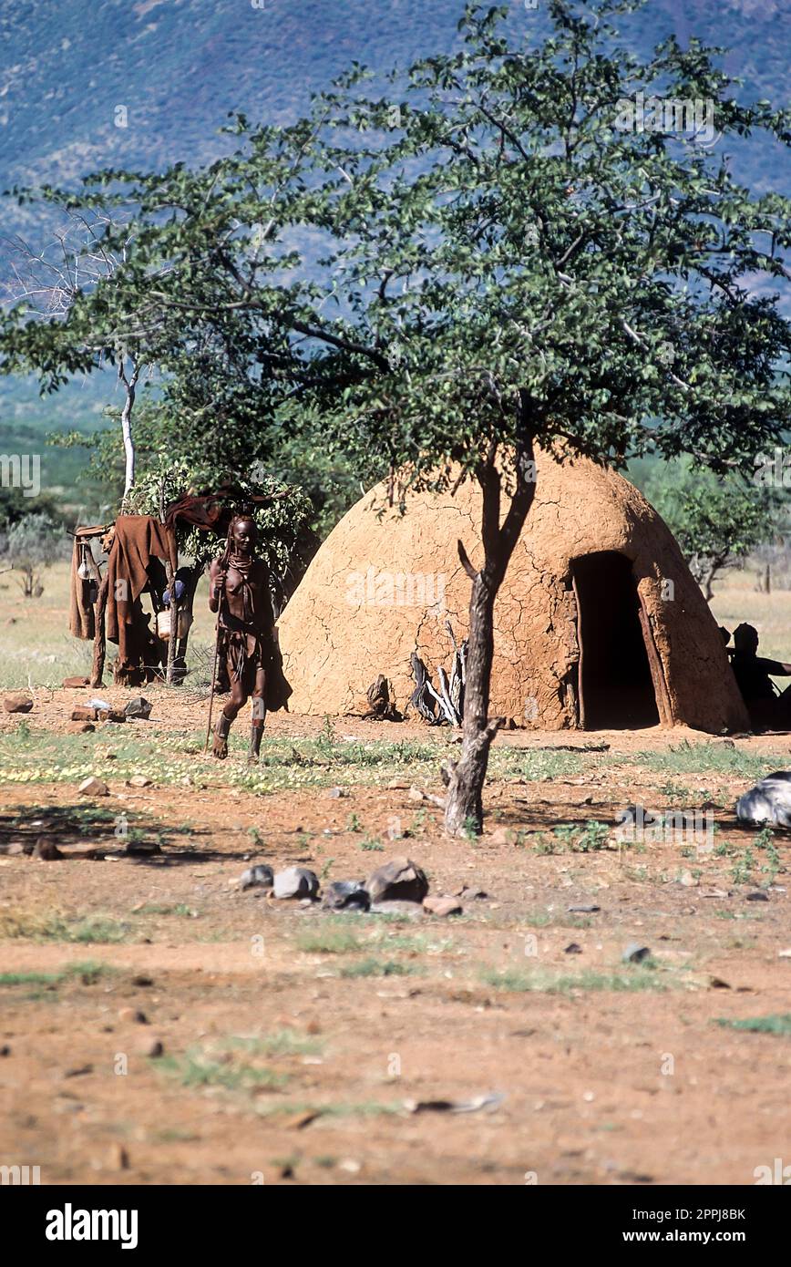 Himba people hi-res stock photography and images - Alamy