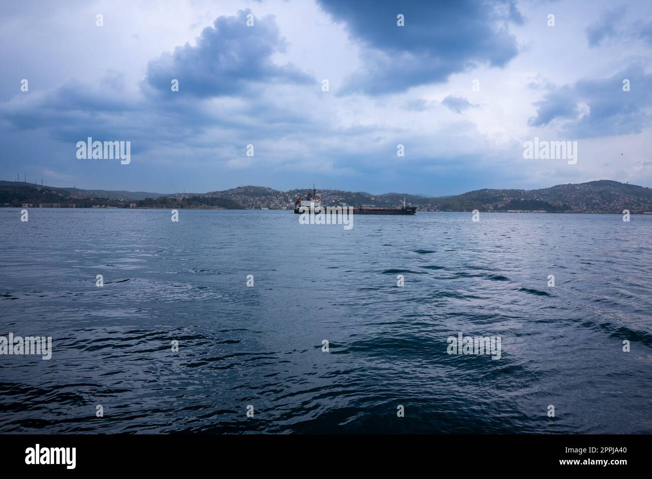 Ship traffic in bosphorus strait hi-res stock photography and images ...