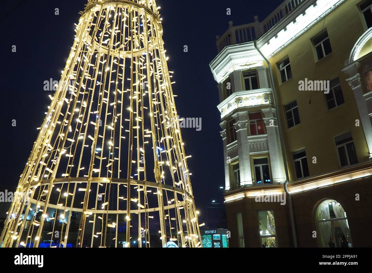 Flashing christmas tree in night hi-res stock photography and images ...