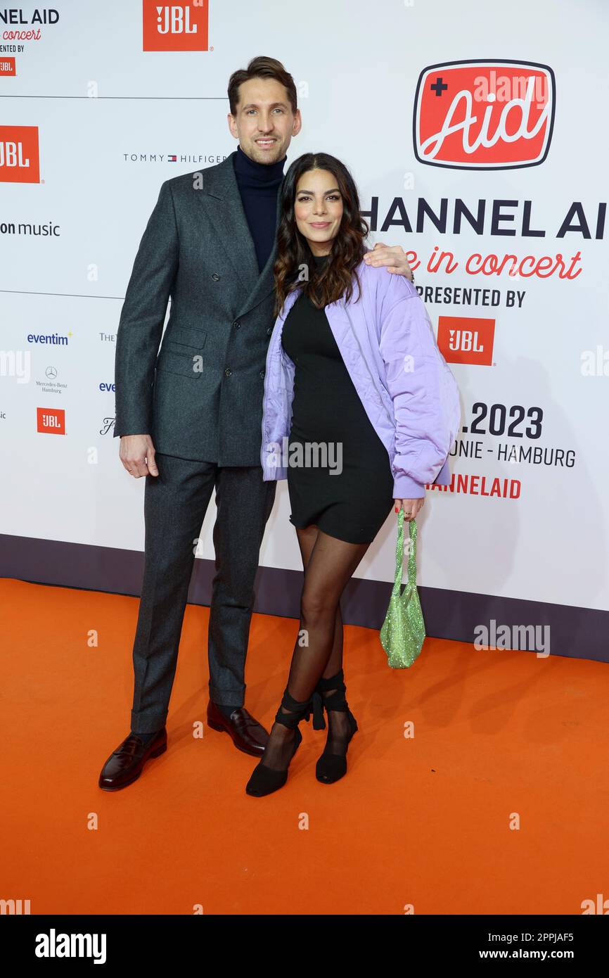 Lilli Holunder,RenÃ© Adler,Channel Aid charity concert with Wincent ...