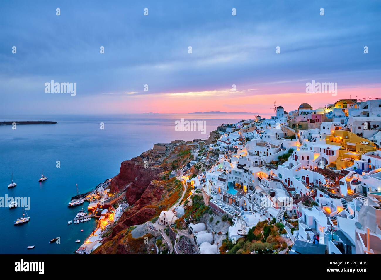Famous greek tourist destination Oia, Greece Stock Photo - Alamy
