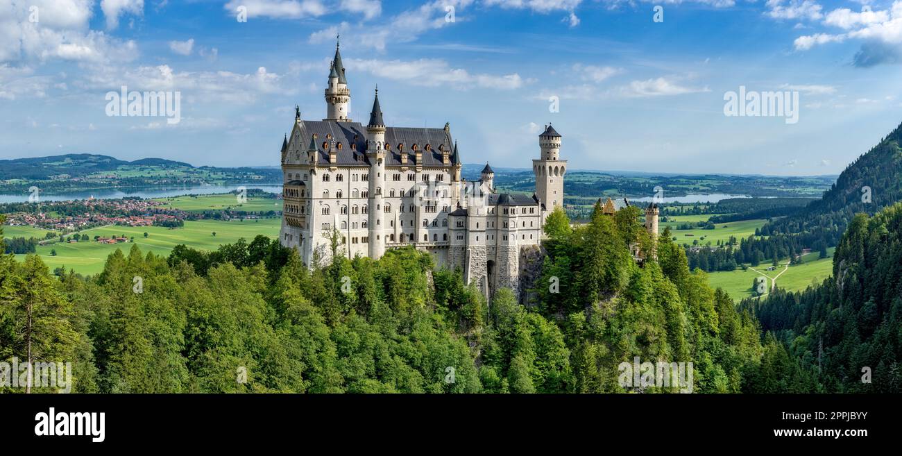 Horizon panoramic hi-res stock photography and images - Alamy