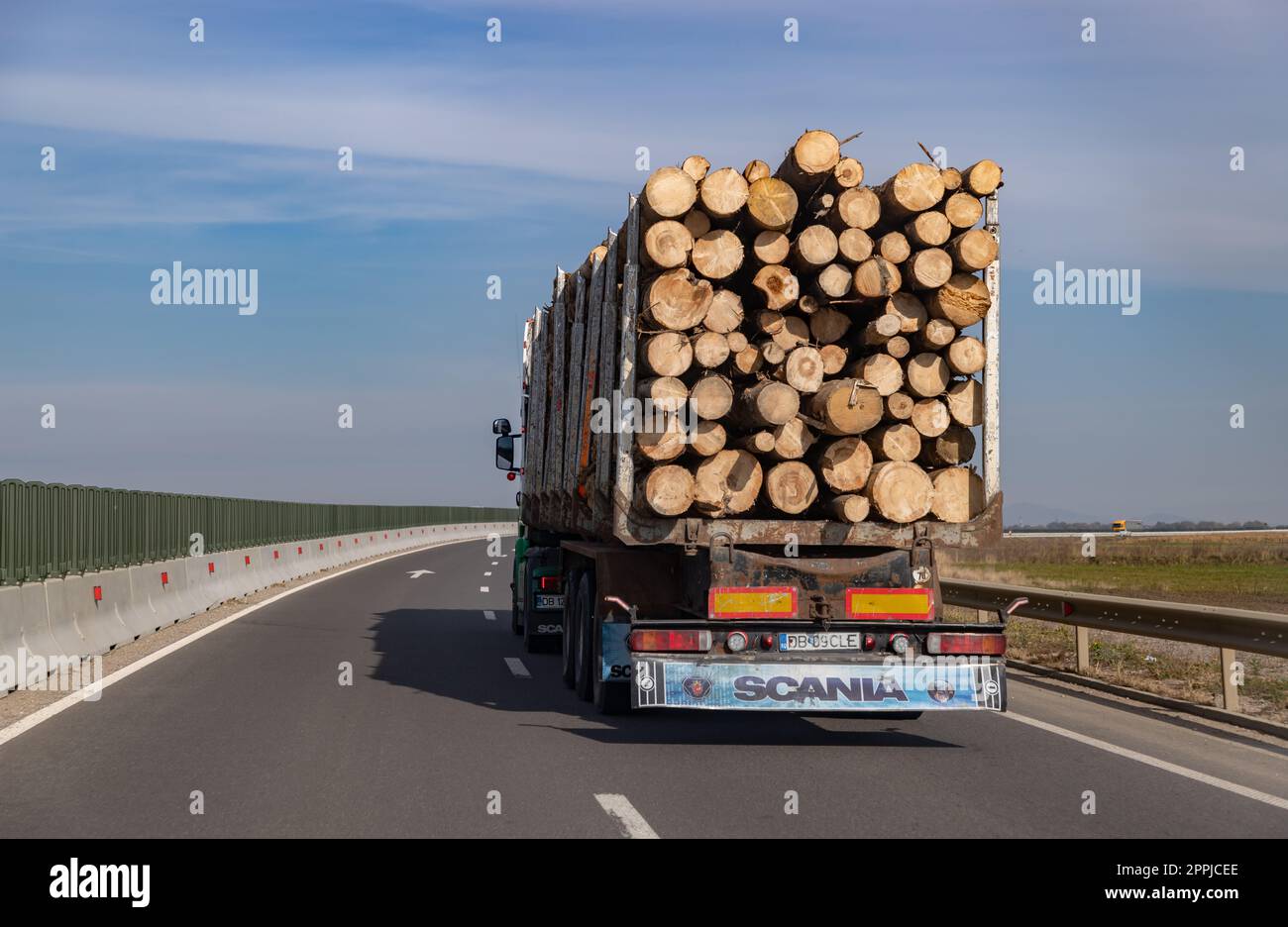 Logging vehicle hi-res stock photography and images - Alamy