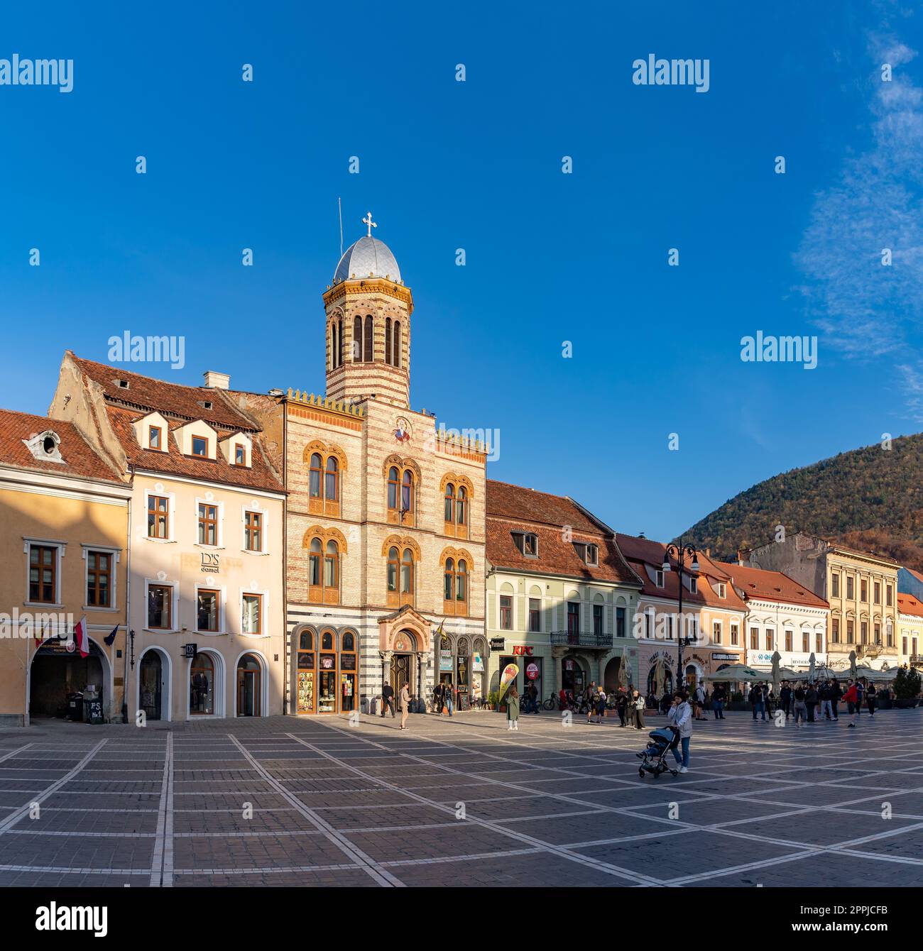 Bookstore tower hi-res stock photography and images - Alamy