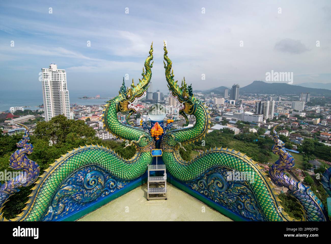 THAILAND SIRACHA WAT KHAO PHRA KHRU Stock Photo - Alamy