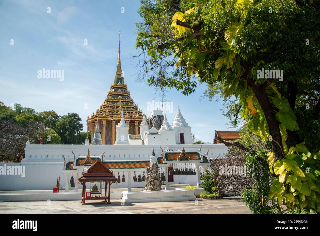 THAILAND SARABURI WAT PHRA PHUTTHABAT Stock Photo - Alamy