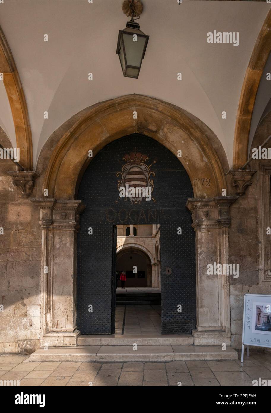 Sponza Palace, Dubrovnik Old City, Croatia Stock Photo - Alamy