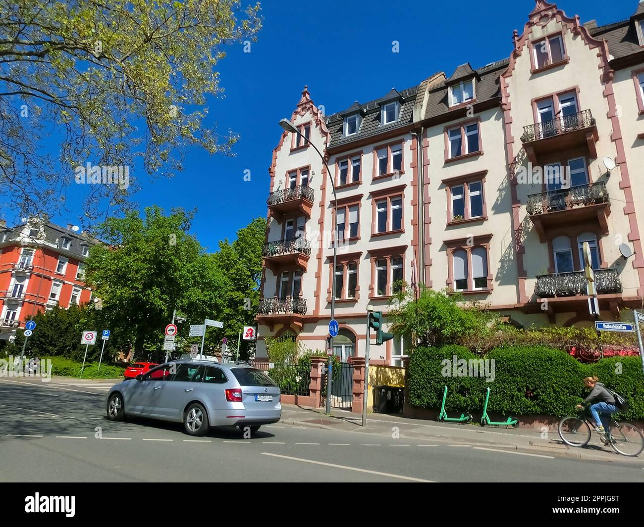 Residential area in Frankfurt am Main, Germany Stock Photo - Alamy