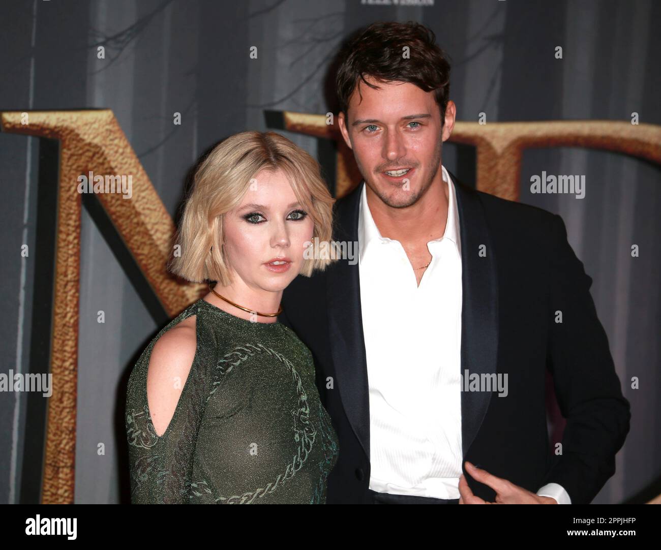 Lauren lyle and cesar domboy hi-res stock photography and images - Alamy
