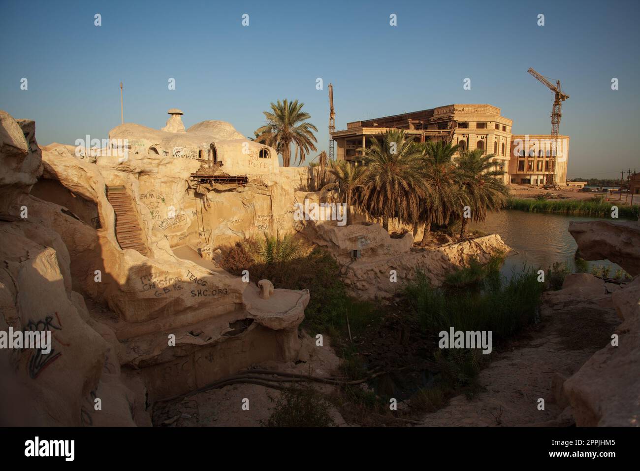 Camp Victory American base in Baghdad during occupation Stock Photo - Alamy