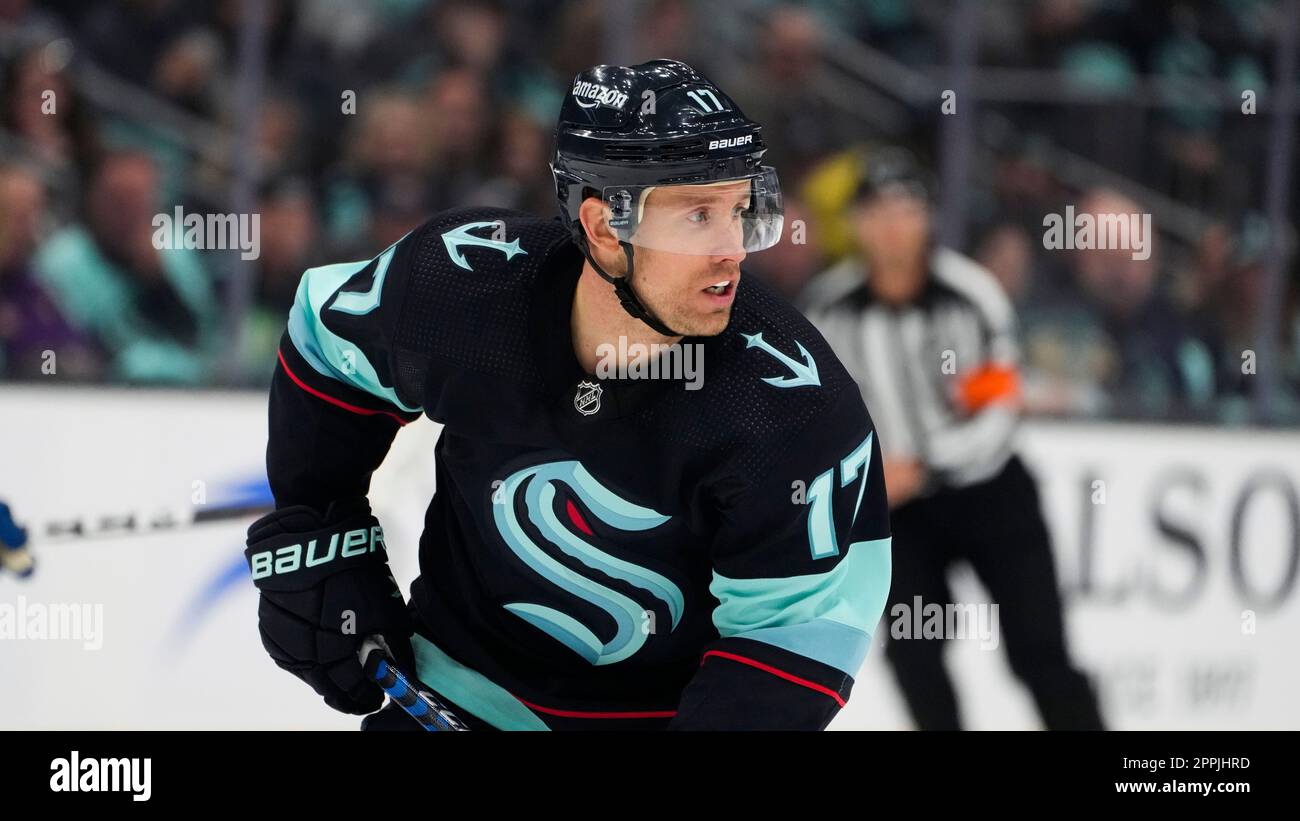 Seattle Kraken center Jaden Schwartz (17) in action against the ...