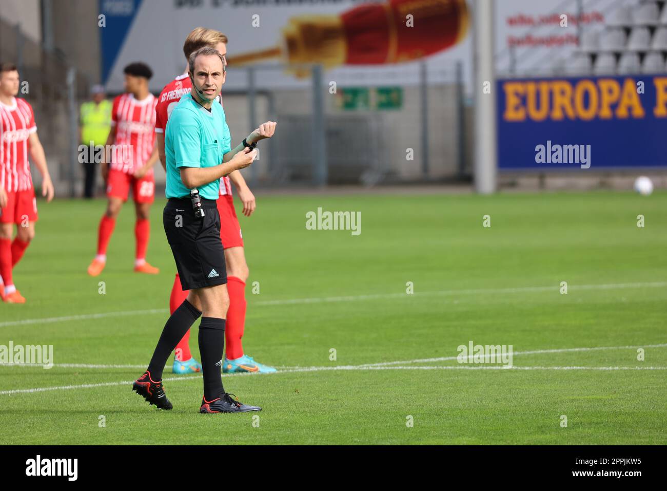 Schiedsrichter patrick alt hi-res stock photography and images - Alamy