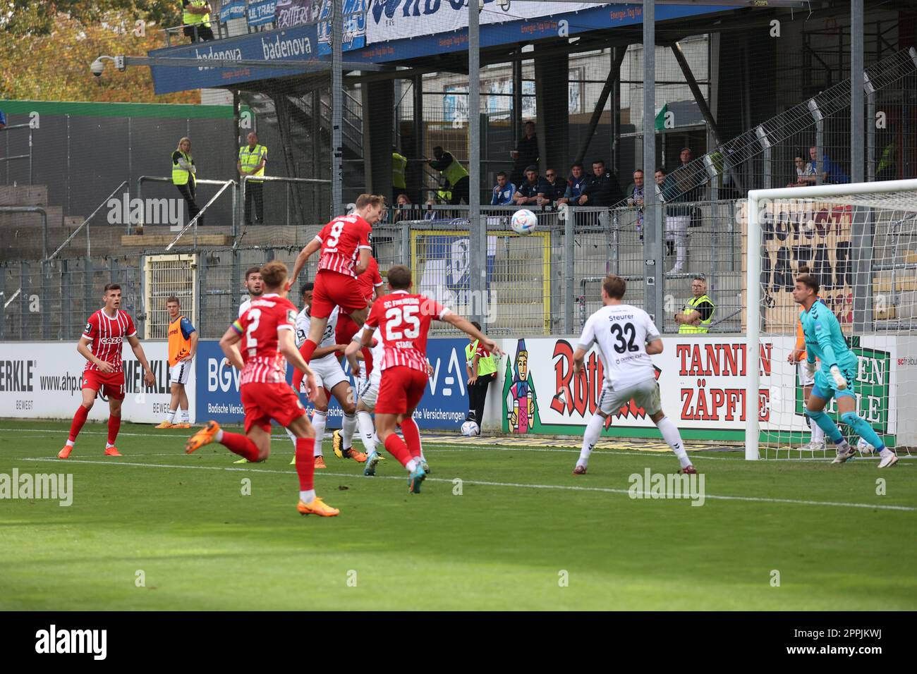 3. FBL: 22-23: 14. Sptg. SC Freiburg II vs VfB Oldenburg Stock Photo ...