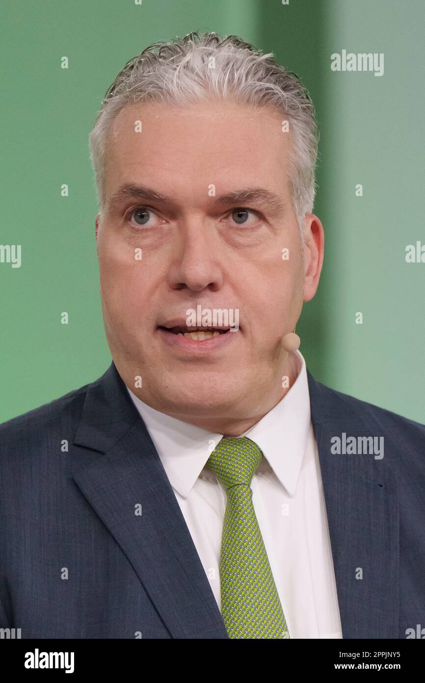 Dirk Hoffmann, GeschÃ¤ftsfÃ¼hrer der Messe Berlin at the opening press ...