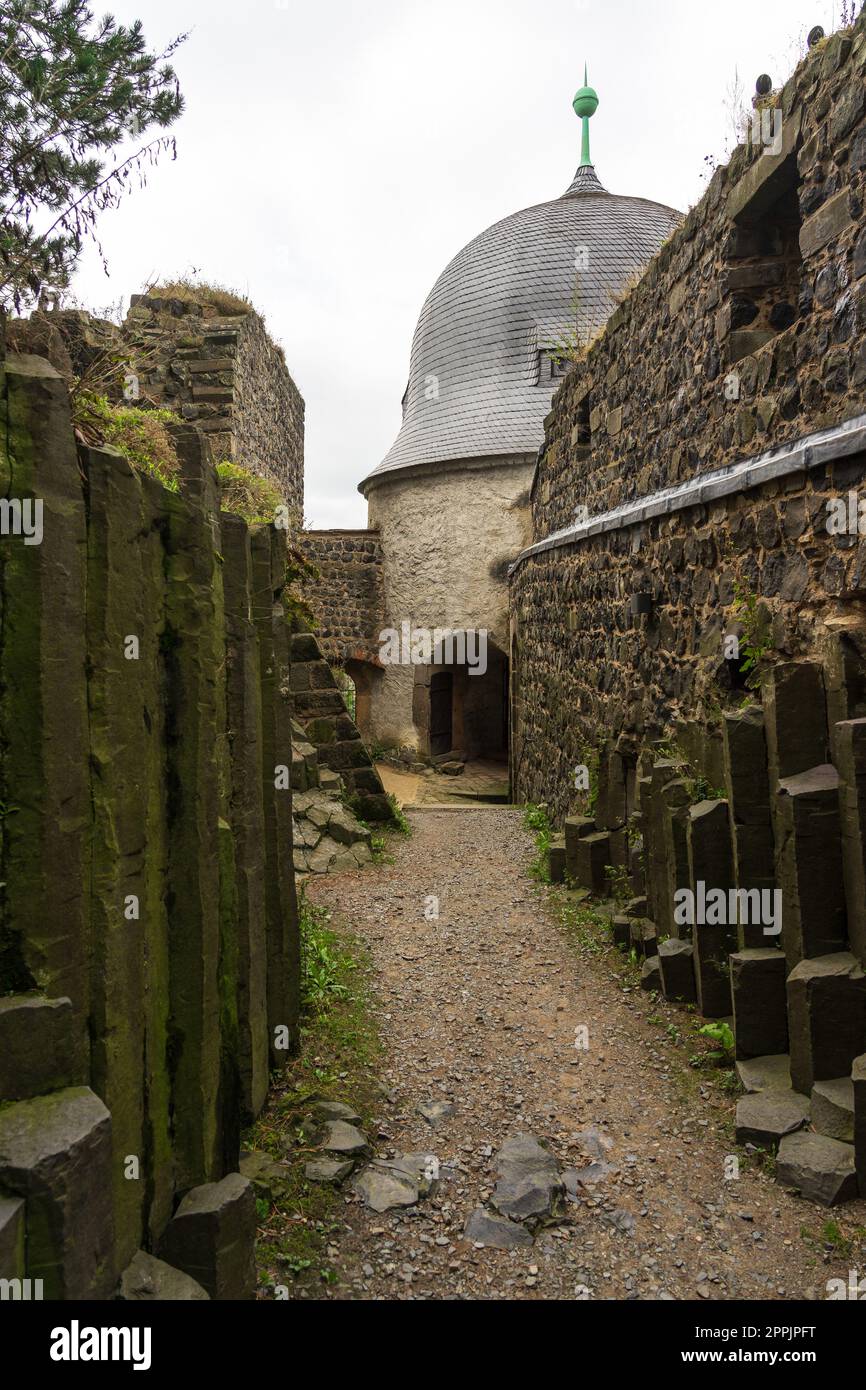 Basalt mountain hi-res stock photography and images - Alamy