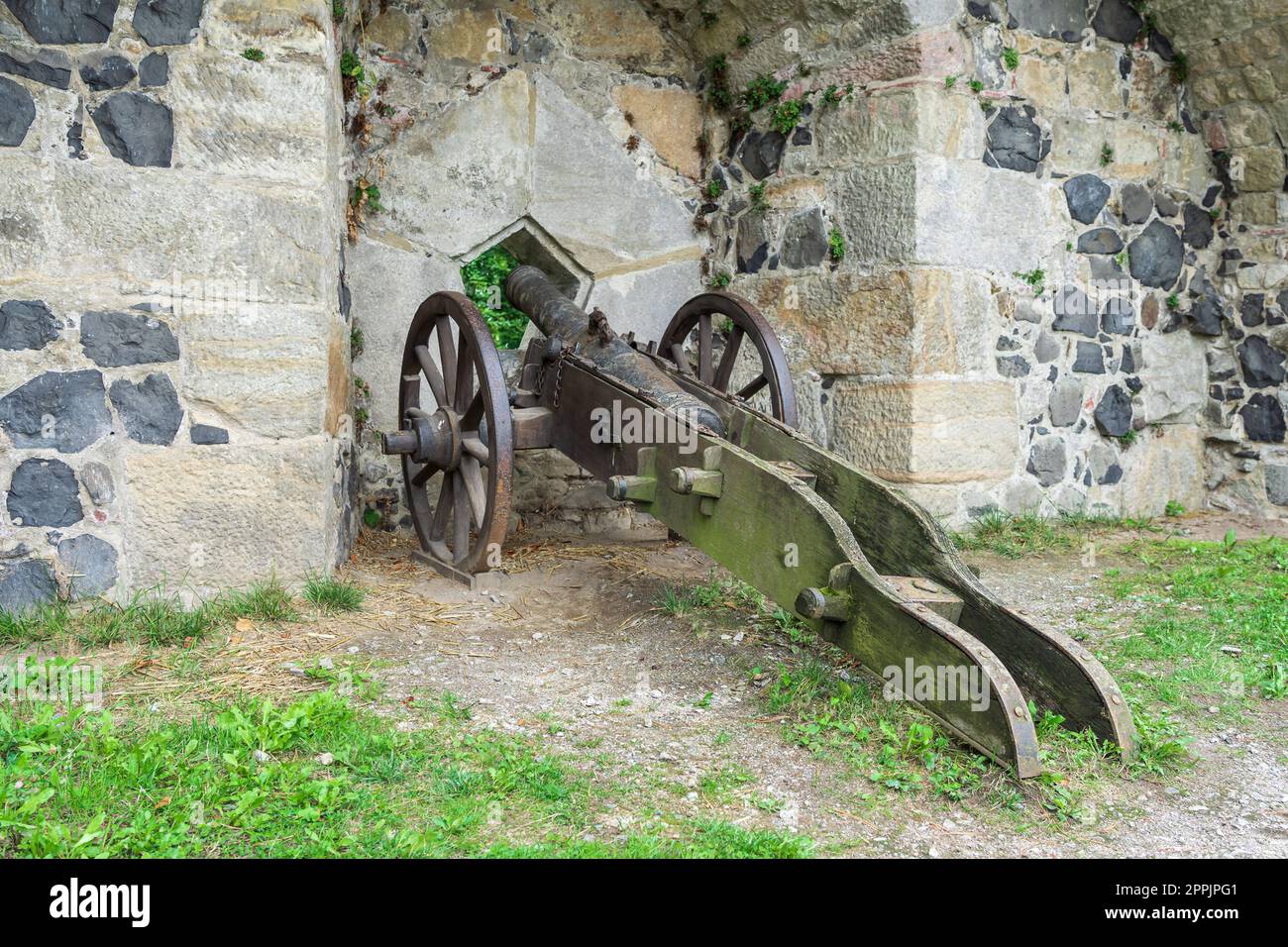 Ancient bronze cannon near the fortress wall. Burg Stolpen. Saxony ...