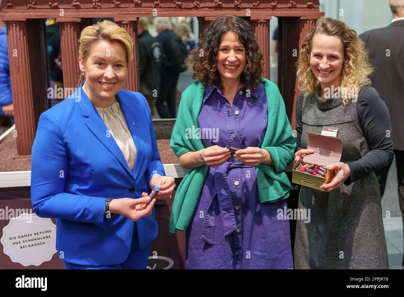 Franziska Giffey, Governing Mayor of Berlin, Bettina Jarasch, Senator ...