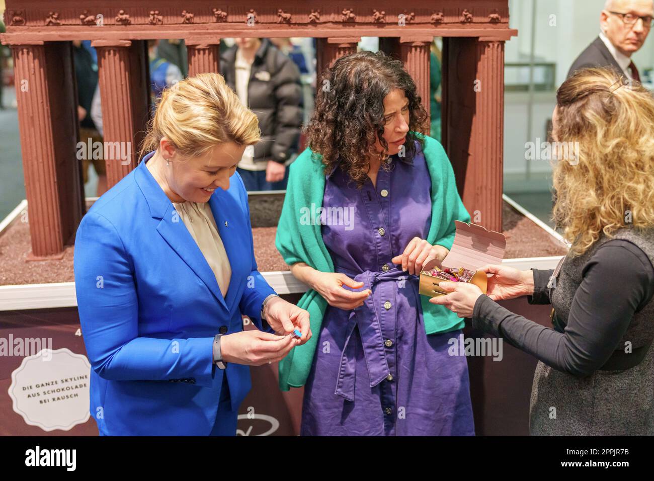 Franziska Giffey, Governing Mayor of Berlin, Bettina Jarasch, Senator ...