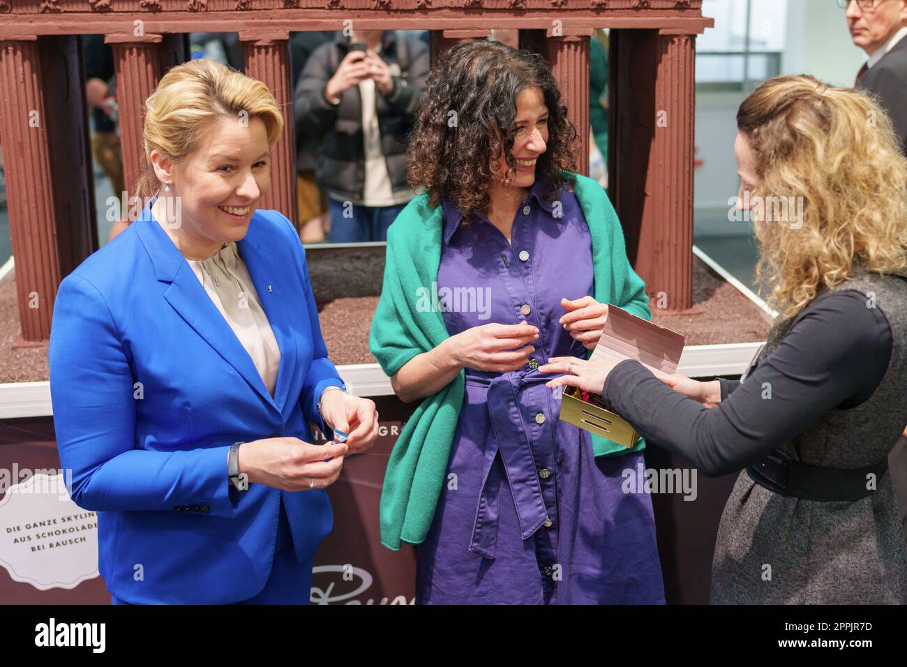 Franziska Giffey, Governing Mayor of Berlin, Bettina Jarasch, Senator ...