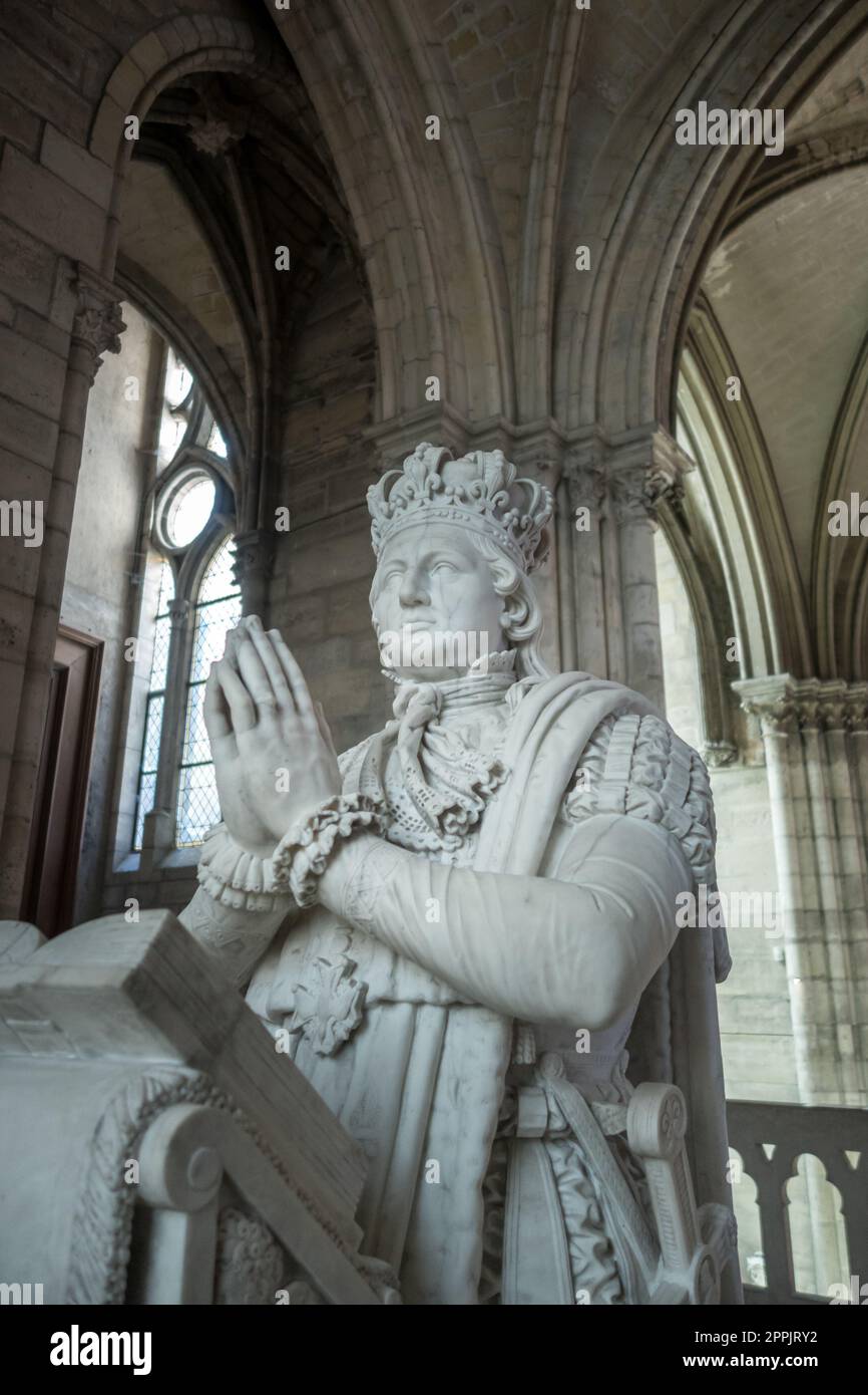 Tomb of King Louis XVI, in Basilica of Saint-Denis Stock Photo - Alamy
