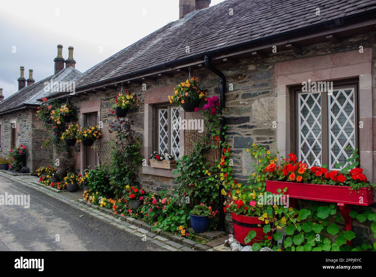 Luss village scotland hi-res stock photography and images - Alamy