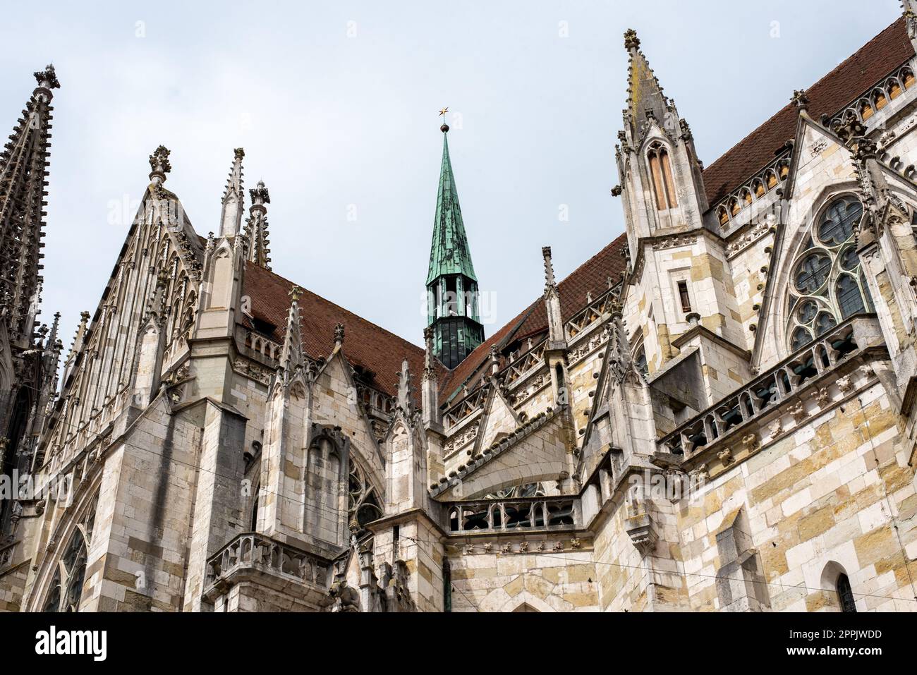 Facade of the gothic cathedral in Regensburg in Bavaria Stock Photo - Alamy