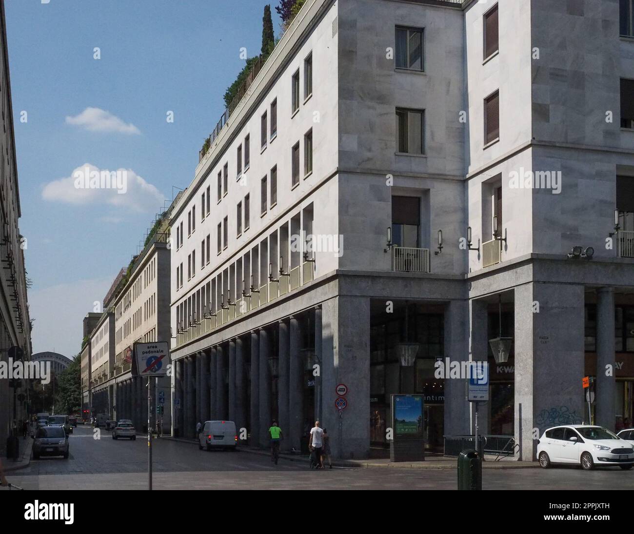 Via Roma in Turin Stock Photo - Alamy