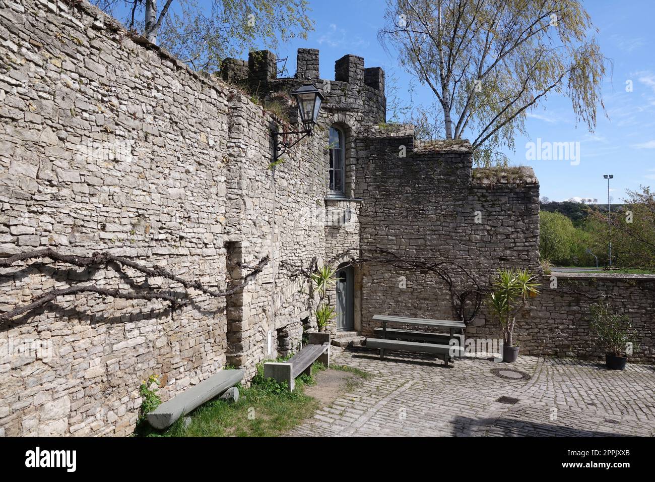 Oestlicher eckturm hi-res stock photography and images - Alamy