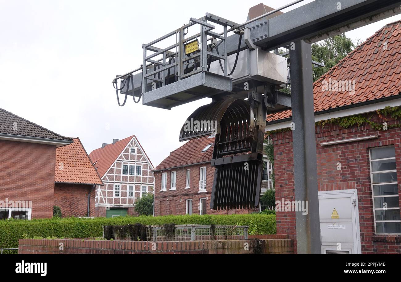 Rechen hi-res stock photography and images - Alamy