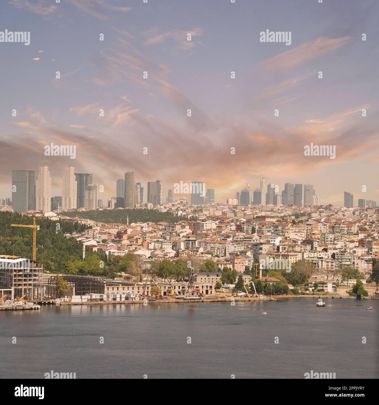 Istanbul city from Pierre Loti Teleferik station overlooking Golden ...