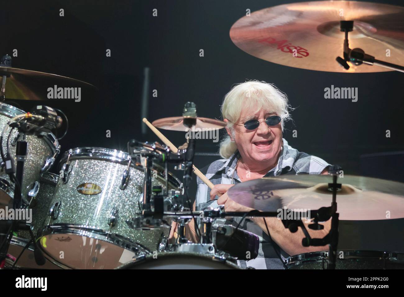 PR - CURITIBA - 04/23/2023 - CURITIBA, DEEP PURPLE SHOW - Ian Paice ...