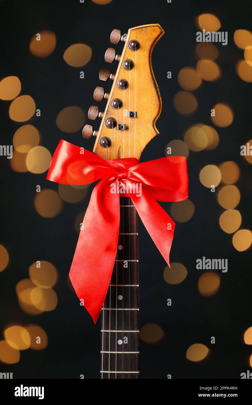 Guitar christmas decor on hi-res stock photography and images - Alamy