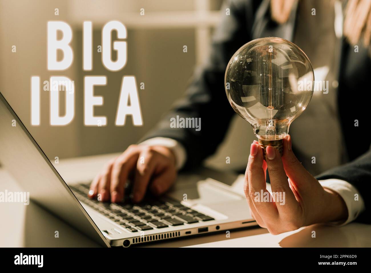 Big thinking hi-res stock photography and images - Alamy