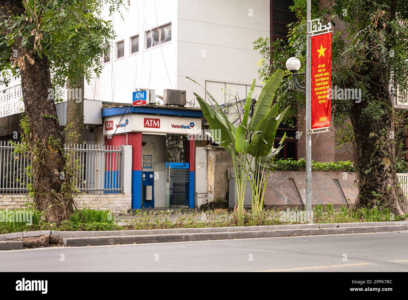 Vietnam state bank hi-res stock photography and images - Alamy