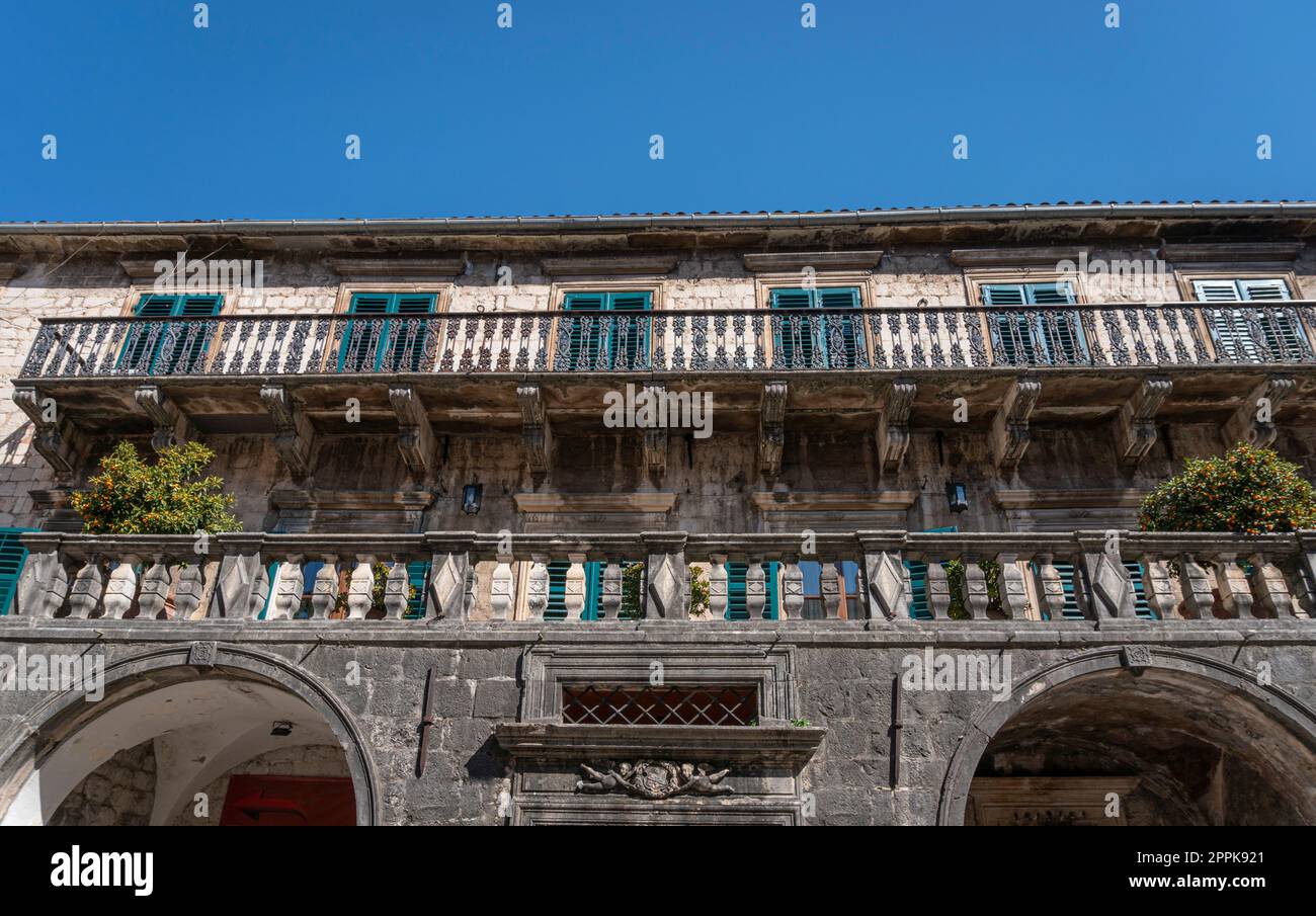 Travel ancient city kotor montenegro hi-res stock photography and ...