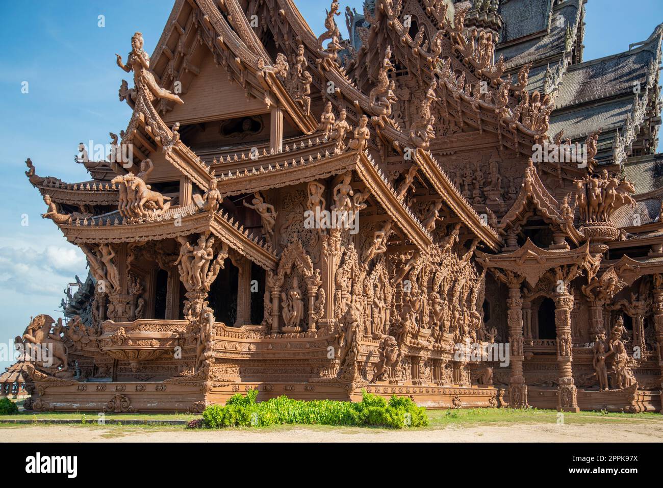 THAILAND PATTAYA SANCTUARY OF TRUTH Stock Photo - Alamy