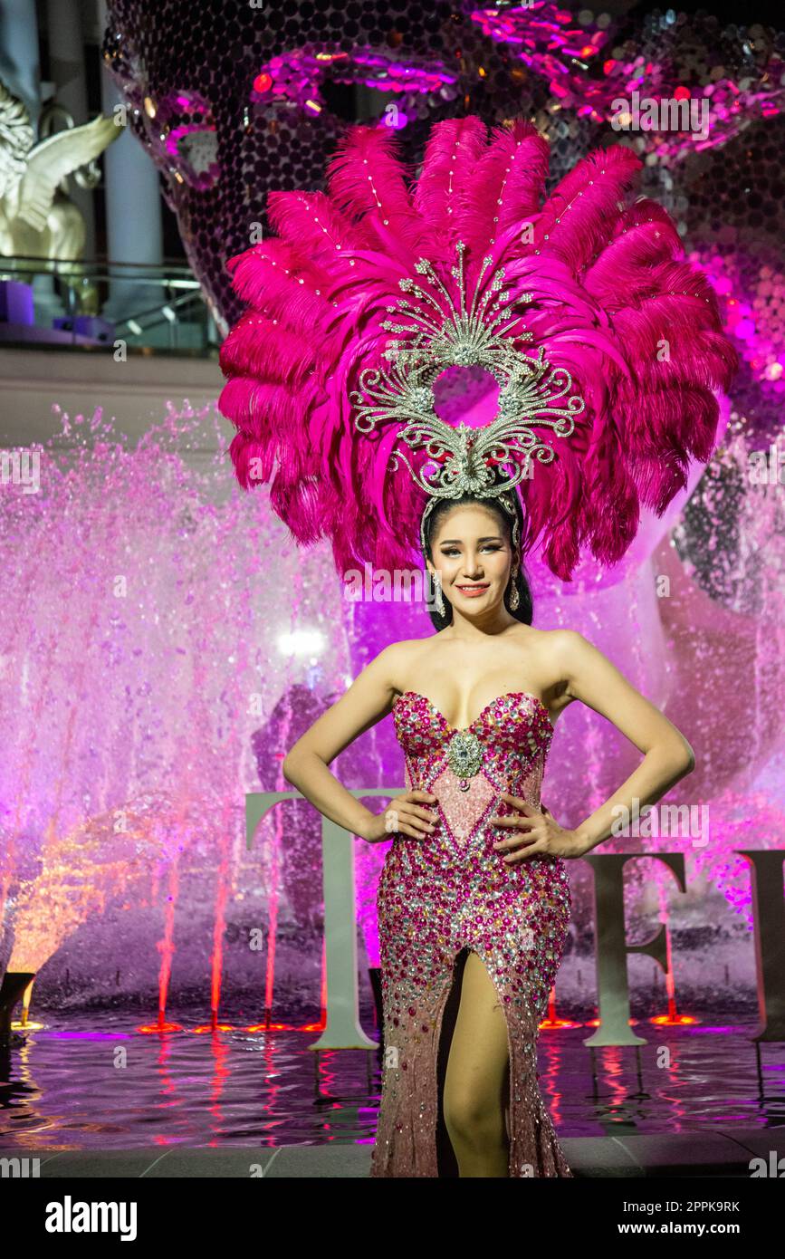 THAILAND PATTAYA TIFFANY SHOW Stock Photo - Alamy