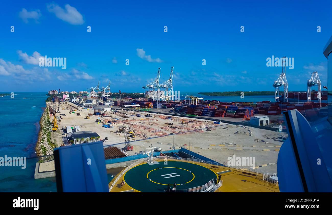Many containers at Port Miami, one of the largest cargo ports in the US ...