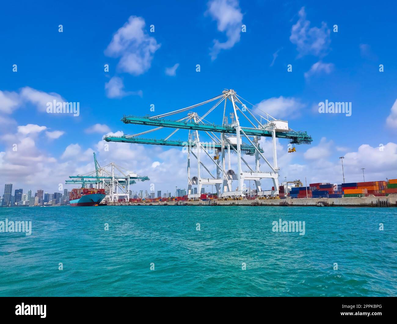 Many containers at Port Miami, one of the largest cargo port Stock ...