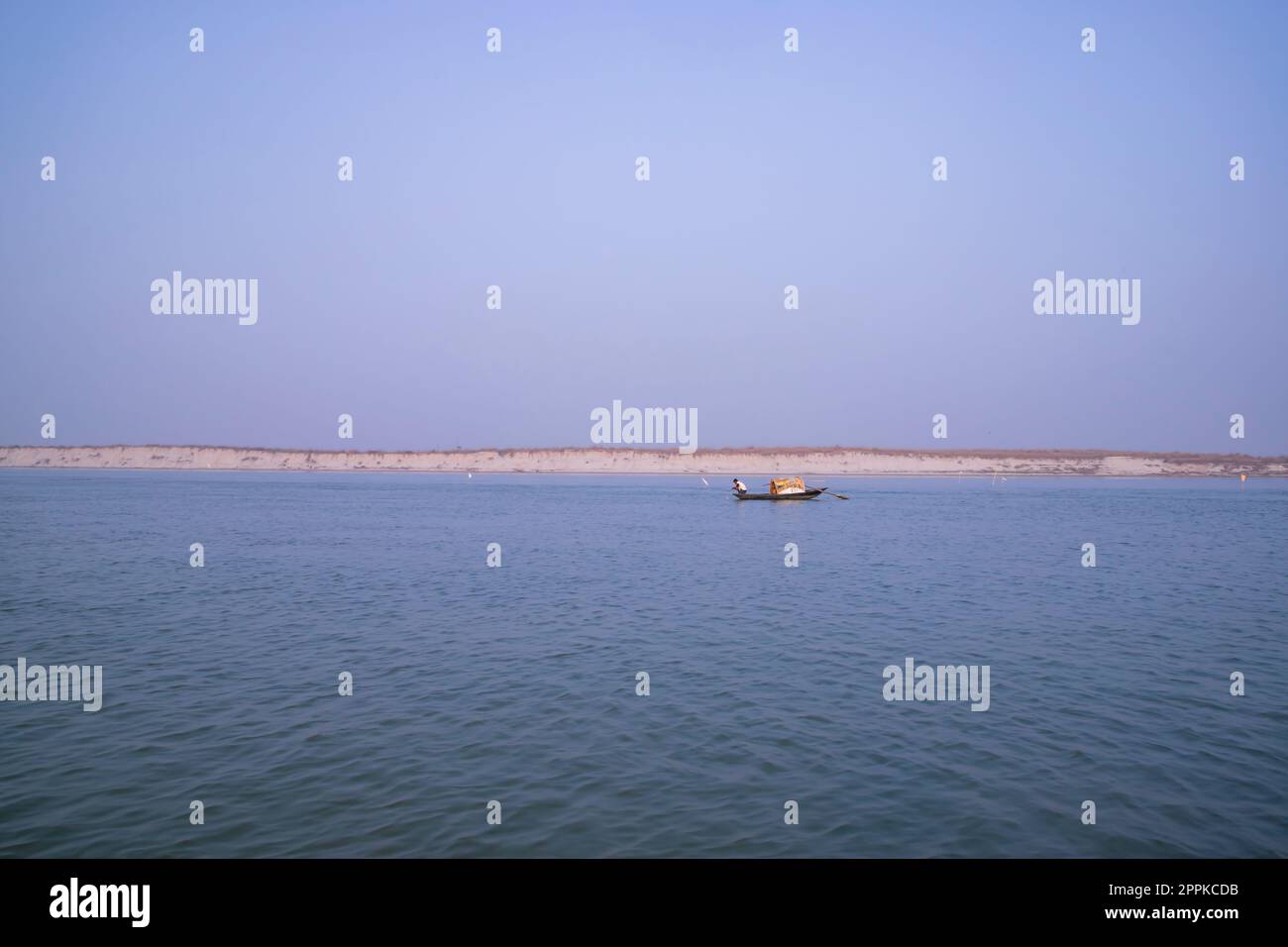 Padma river boat hi-res stock photography and images - Alamy