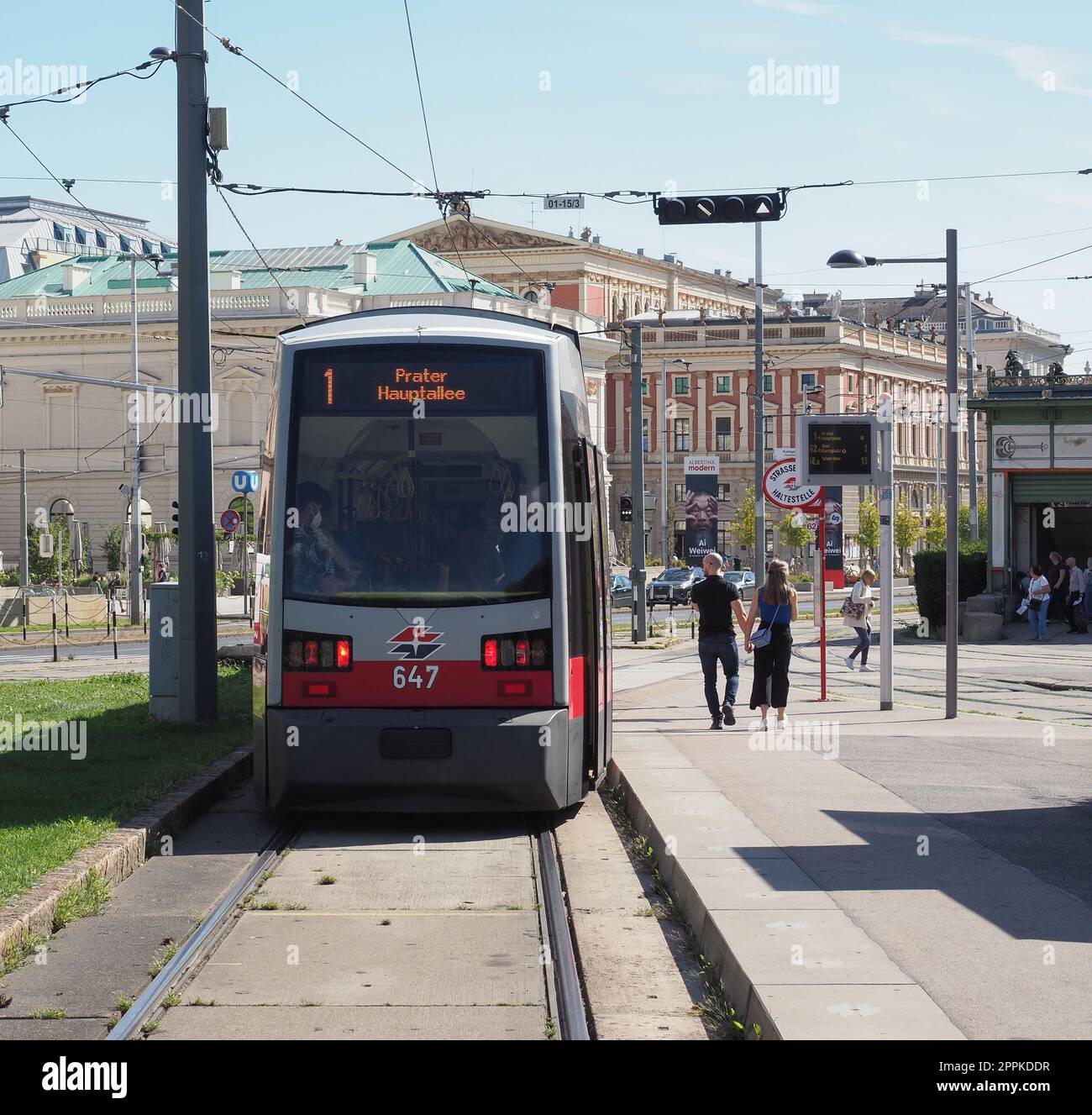 Tramway public hi-res stock photography and images - Alamy