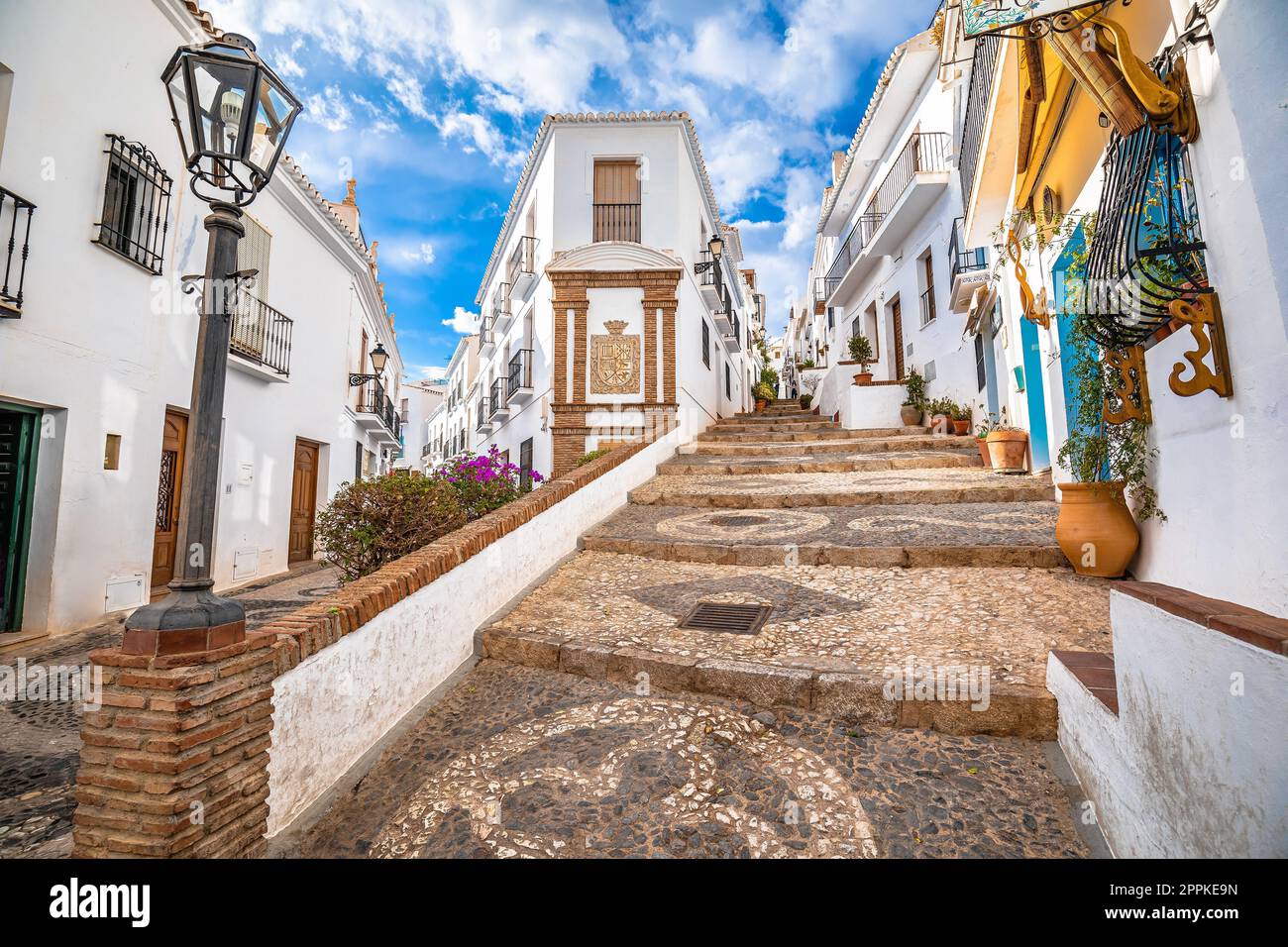 Frigiliana white village hi-res stock photography and images - Alamy