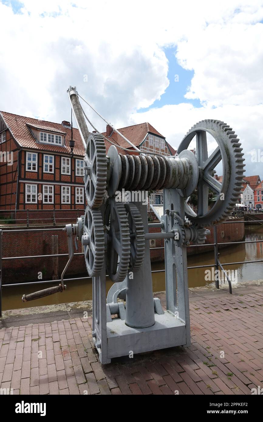 Kran am Alten Hafen in Stade Stock Photo - Alamy