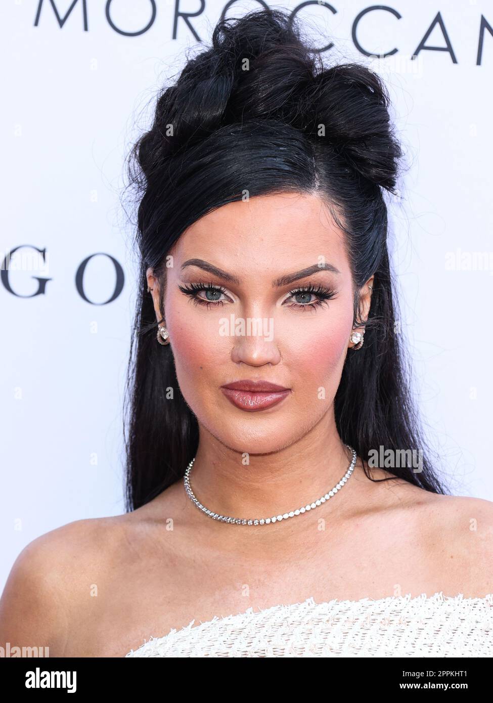 BEVERLY HILLS, LOS ANGELES, CALIFORNIA, USA - APRIL 23: Natalie Halcro ...
