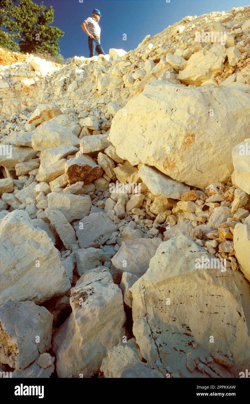 Talc mine hi-res stock photography and images - Alamy