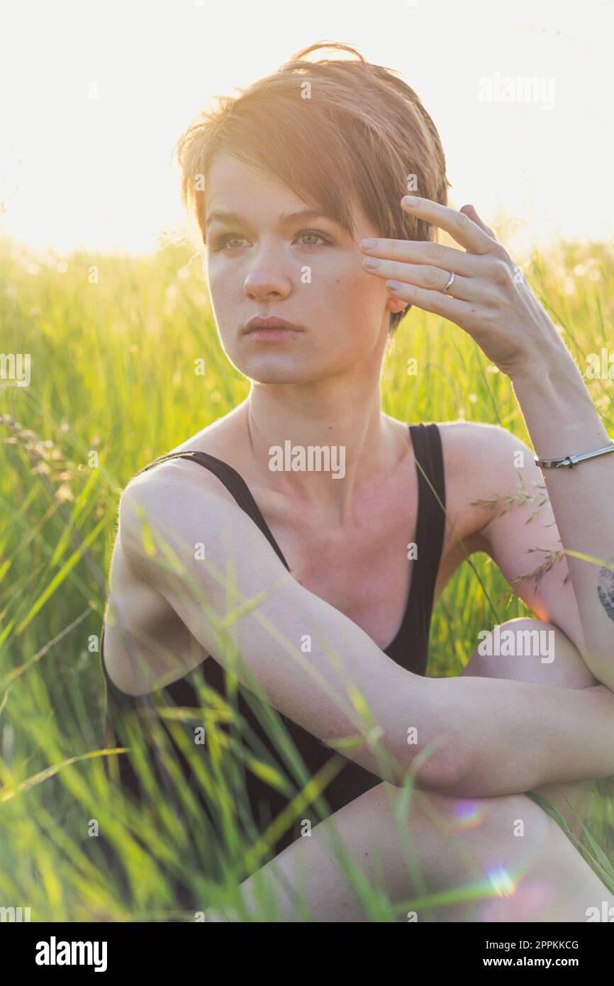 Closeup photo attractive young hi-res stock photography and images - Alamy