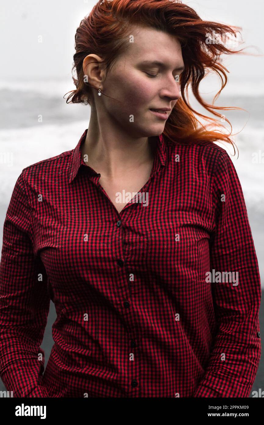 Strong wind hair hi-res stock photography and images - Alamy