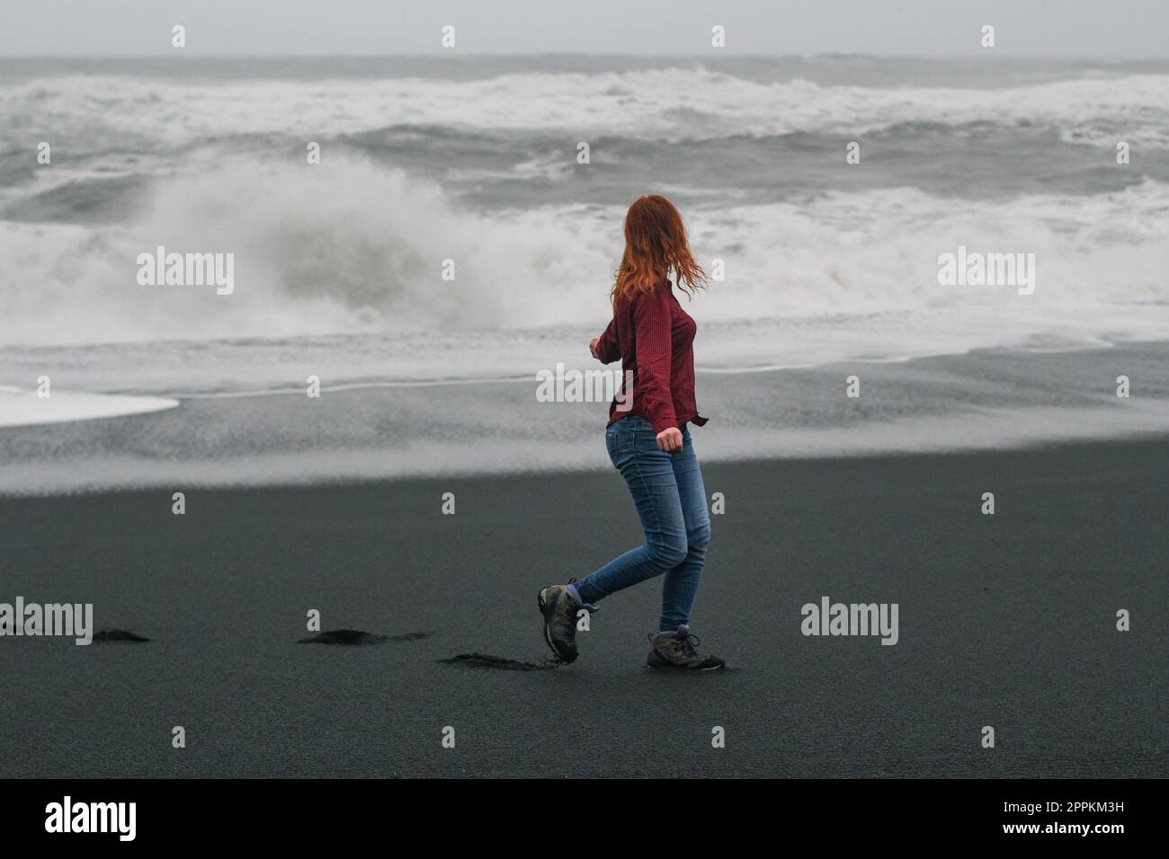 Empty beach photography hi-res stock photography and images - Alamy