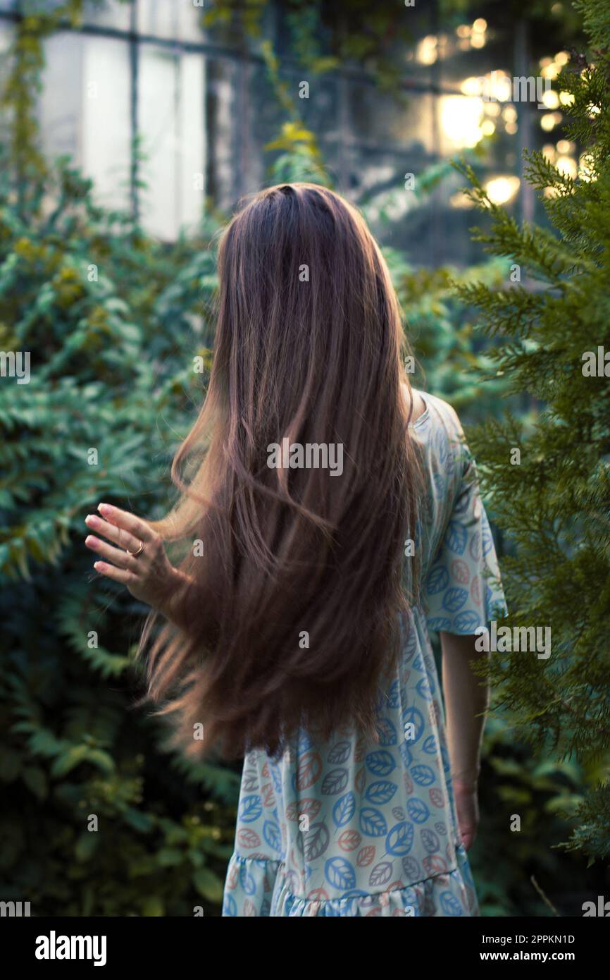 Beautiful young lady white hi-res stock photography and images - Alamy